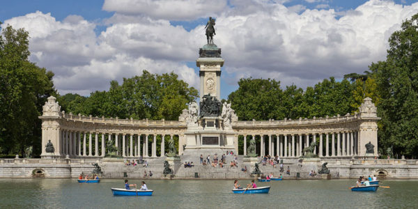The Retiro Park, the green lung of Madrid
