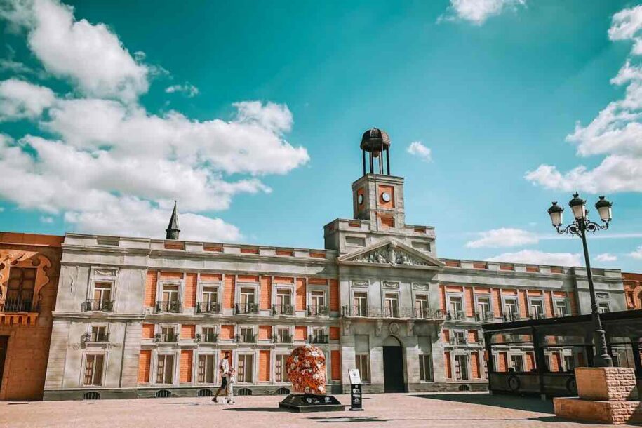 O que fazer na Puerta del Sol de Madrid, o guia completo