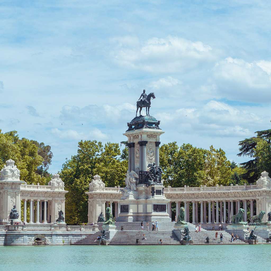 Découvrez Madrid en une journée avec un guide - Madrid Discovery.