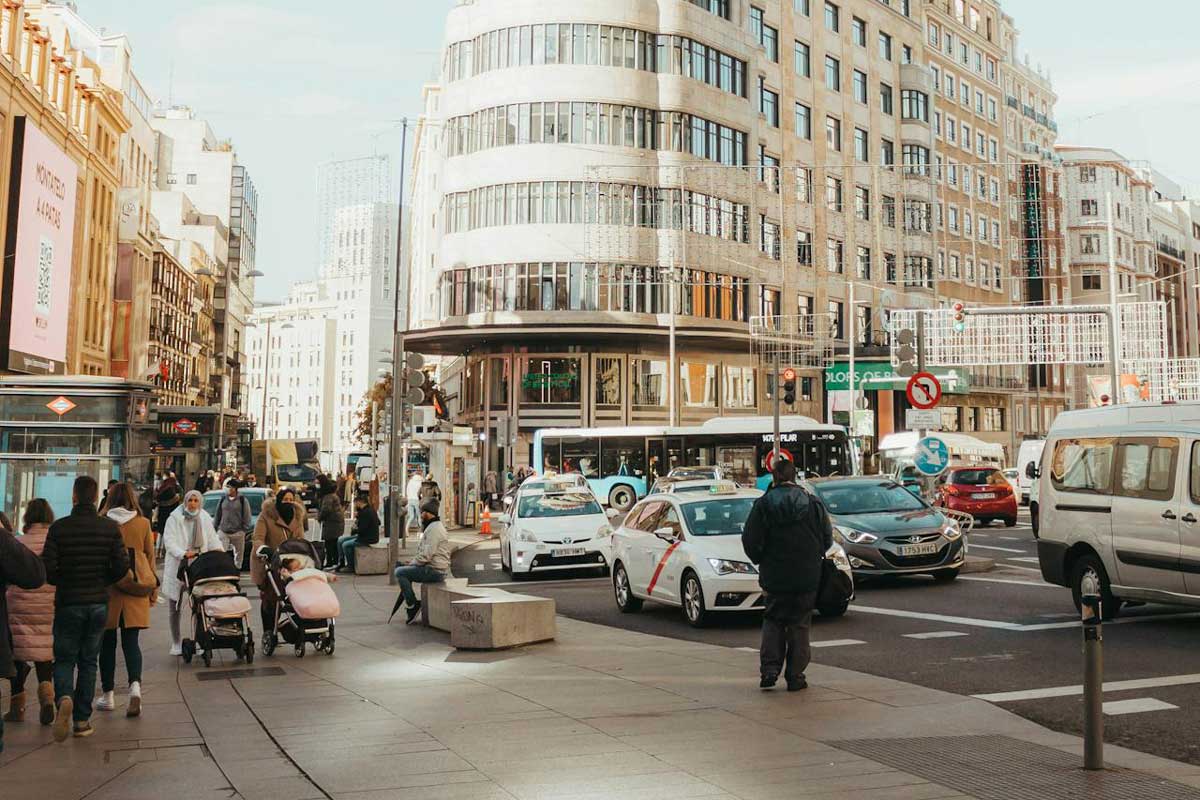 Madrid's Gran Vía, what to see and do?